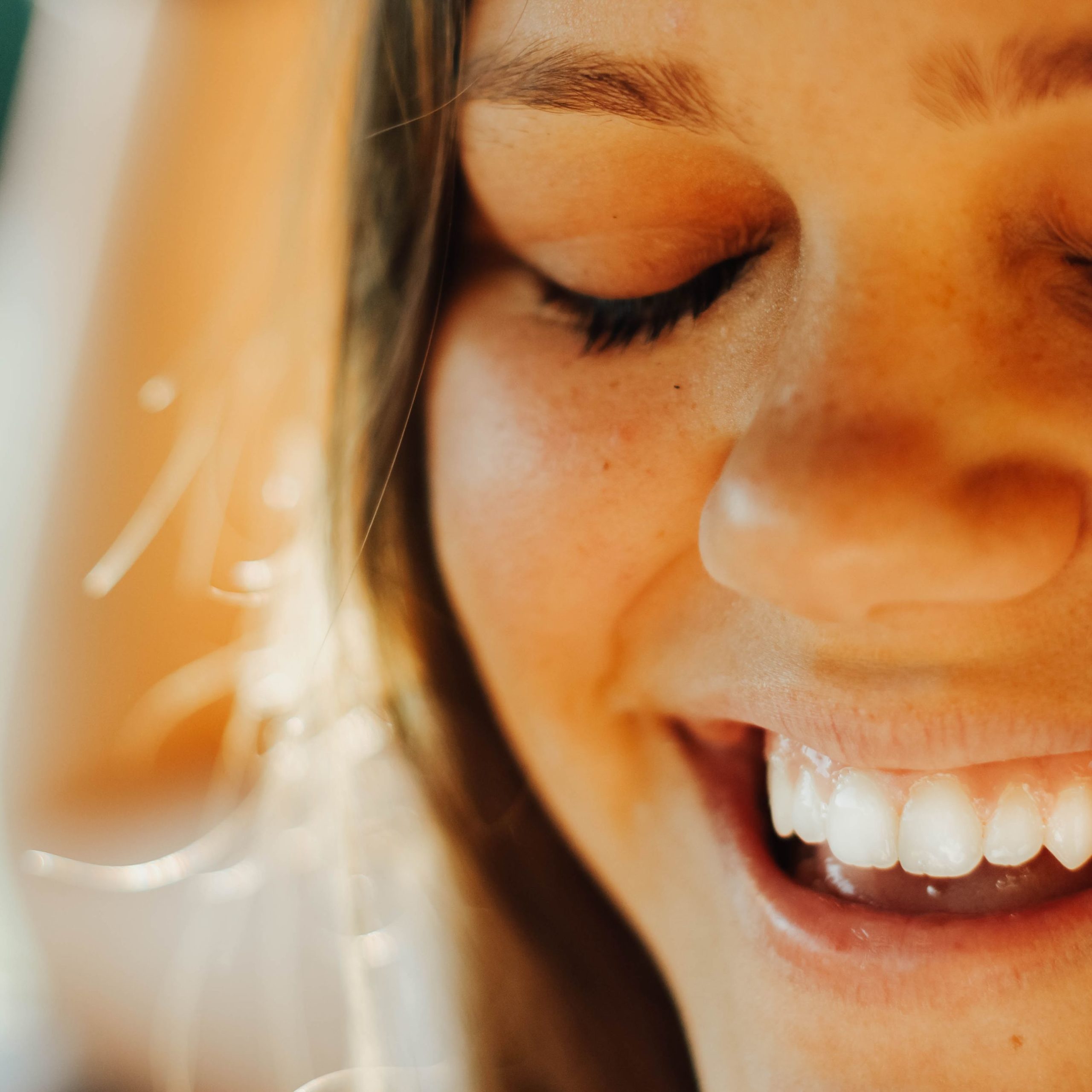 How to Keep Your Teeth Amazing - White Dental Studio | Ashland Oregon